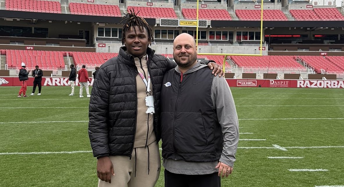 Get to know: ’26 tight end commitment Jaivion Martin | The Arkansas ...