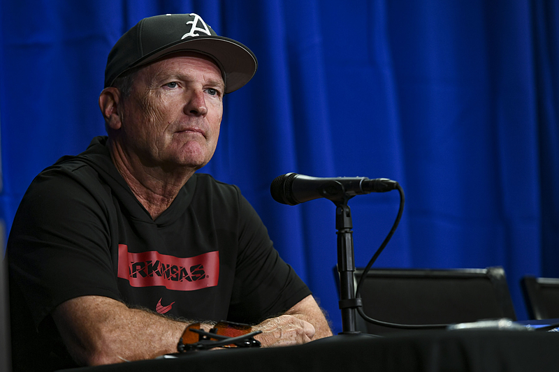 VIDEO: Arkansas baseball coach Dave Van Horn, players preview ...
