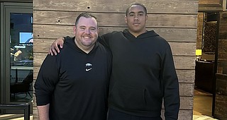 4-star offensive lineman Bryce Gilmore commits to Arkansas football ...
