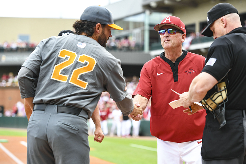 WATCH: Dave Van Horn, Tony Vitello, players recap Arkansas' 4-3 win ...