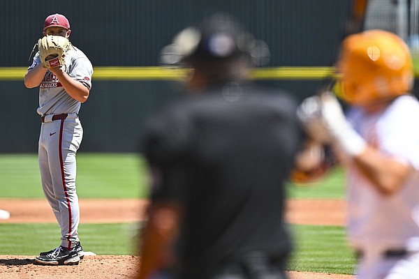 Commentary: Arkansas baseball's biggest play in clinching win wasn't a ...