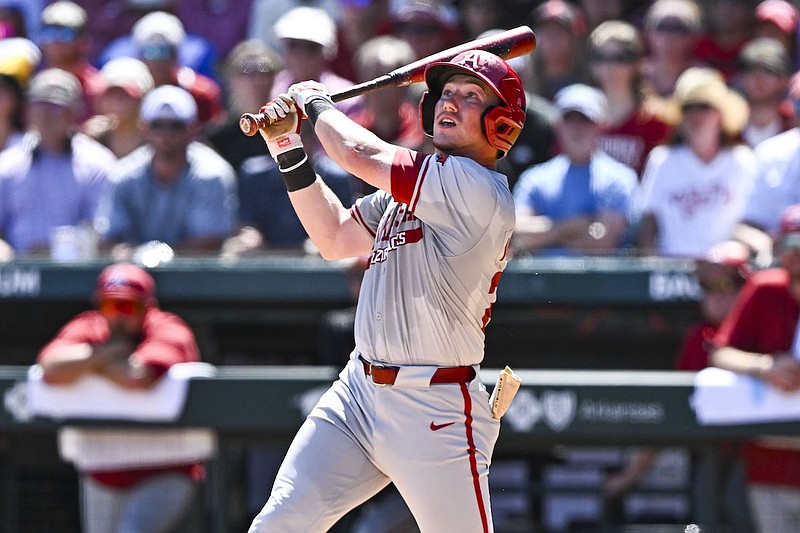 Arkansas baseball notebook: Logan Maxwell's 'gift' helps send ...