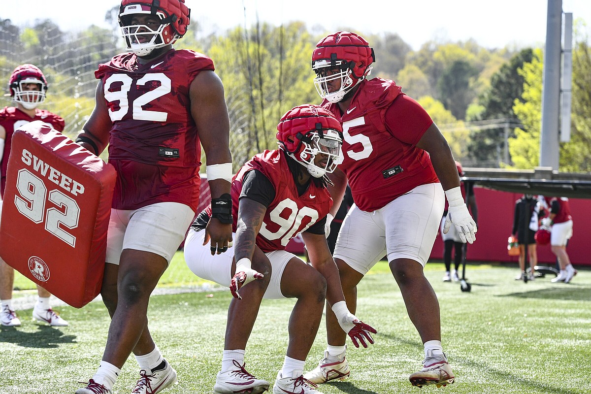 Father of UA defensive lineman Caleb Bell insightful from NFL ...