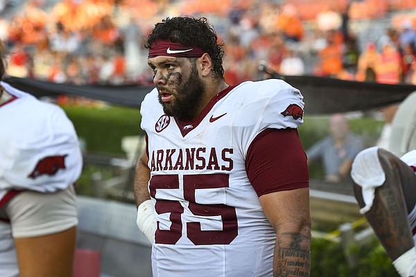 Arkansas football roundtable: Will Razorbacks’ offensive line be better ...