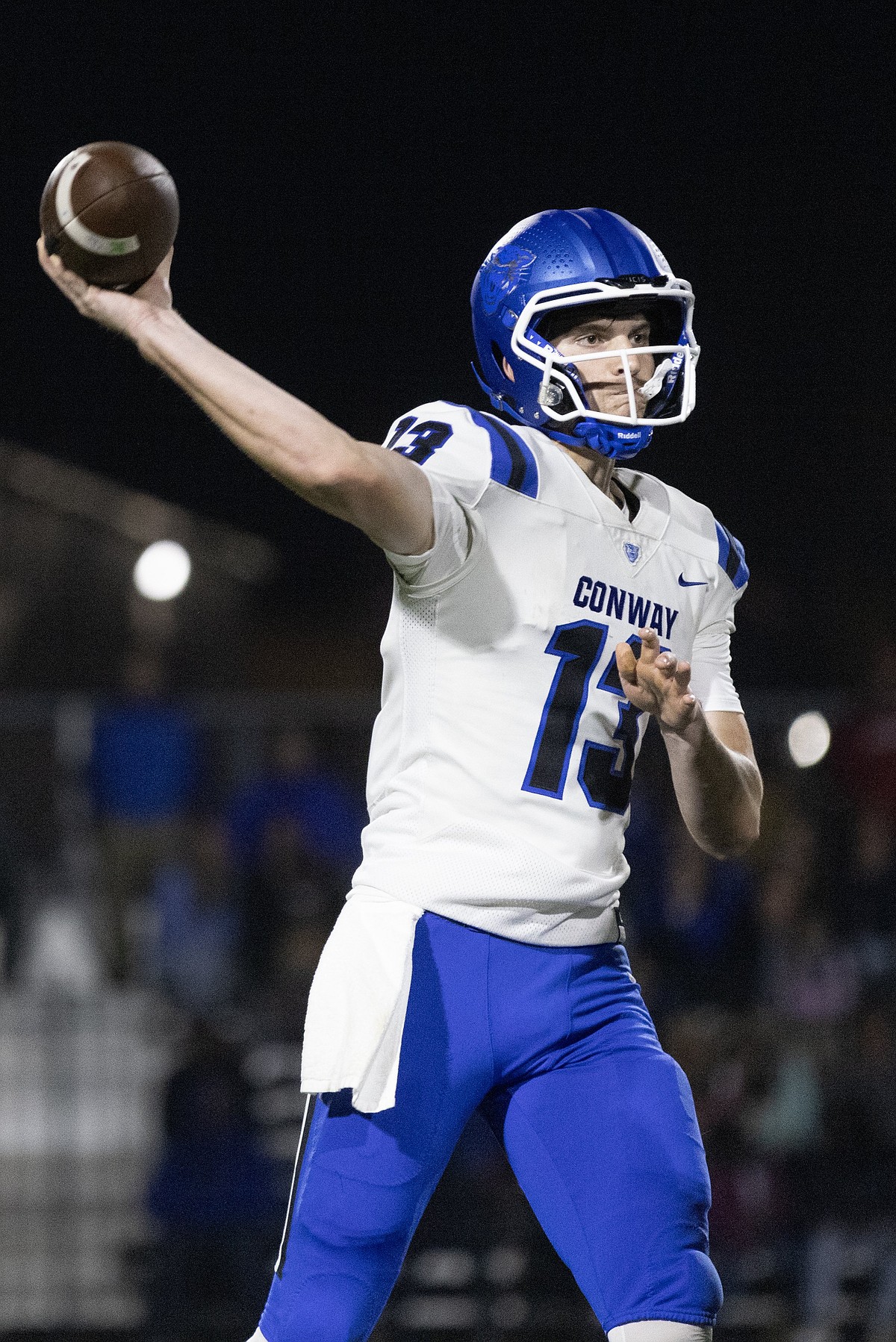 Big Miller high school football media day report: QB Tapp stayed on for ...