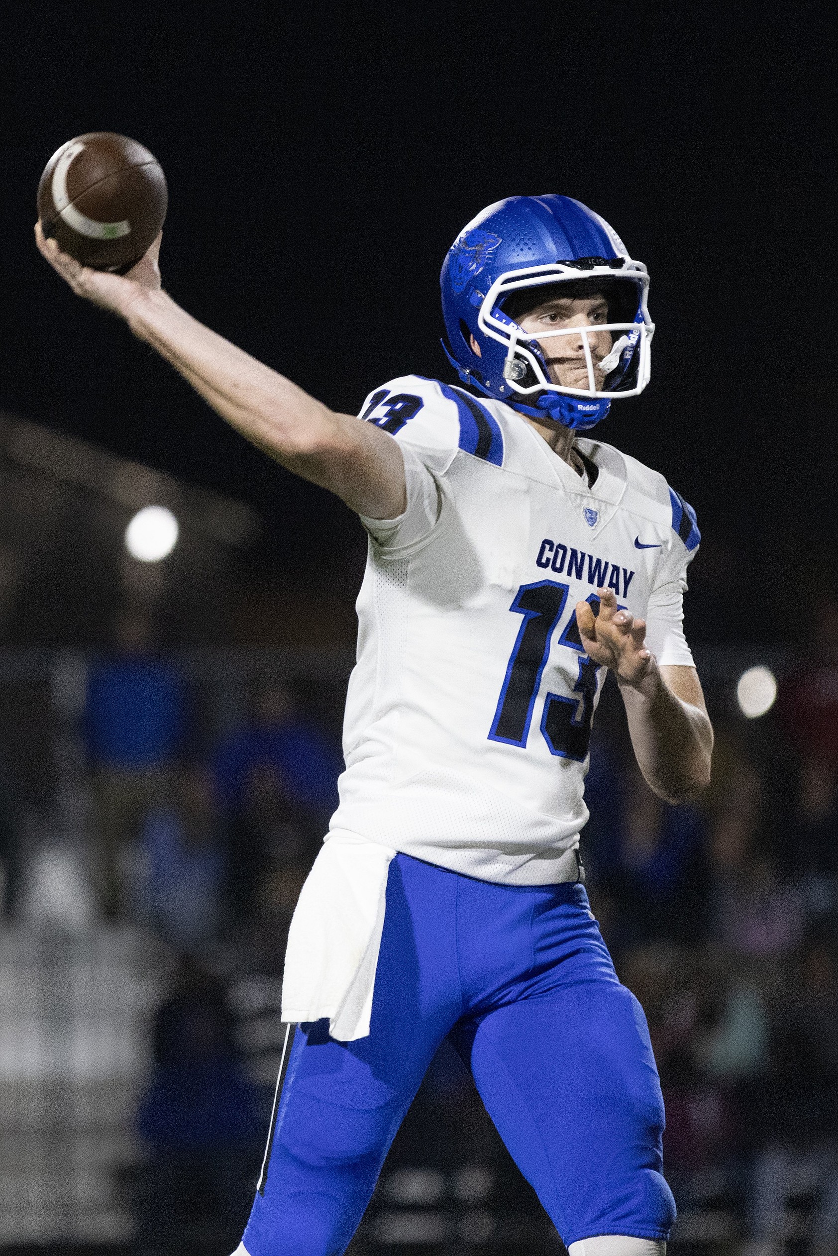 Big Miller high school football media day report: QB Tapp stayed on for ...