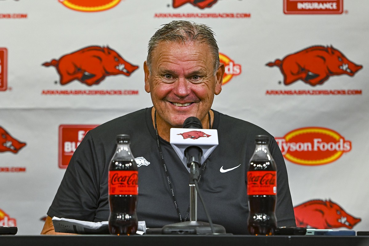 Arkansas Razorbacks beat heat, bring ‘juice’ on first day of fall camp ...