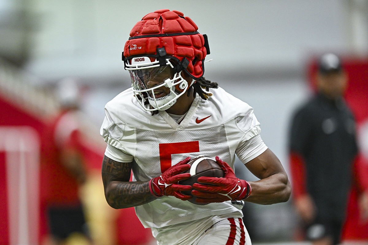 Arkansas Razorbacks provide Houston native Ferguson a change of scenery ...