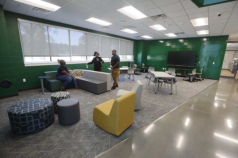 Pulaski County Special School District officials confident Mills High ...