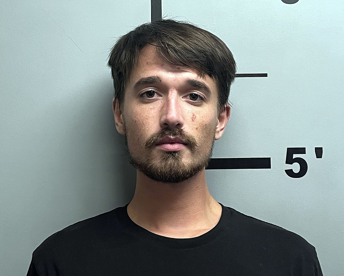 Bentonville man arrested in connection with Walmart AMP break-in over ...