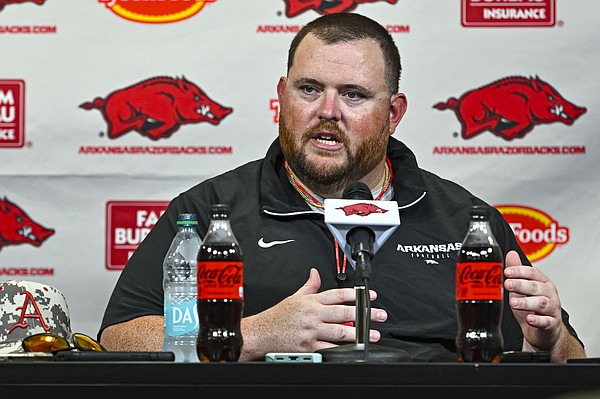 VIDEOS: Arkansas offensive line coach Eric Mateos, players talk ...