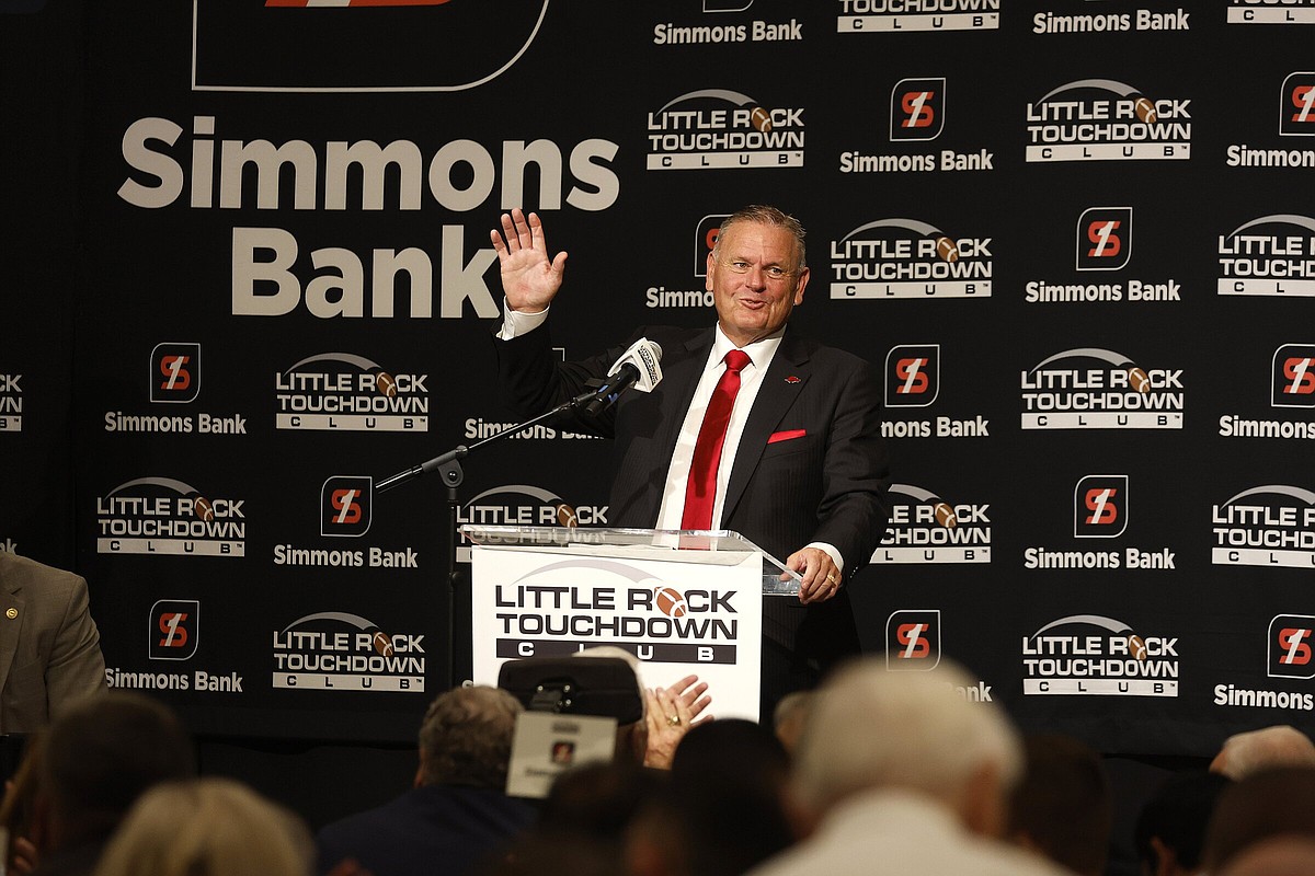 Arkansas Razorbacks Coach Sam Pittman expresses confidence in ’25 ...