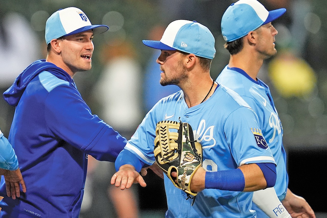 Massey, Isbel get RBI in ninth as Royals beat White Sox 5-4 | Jefferson ...