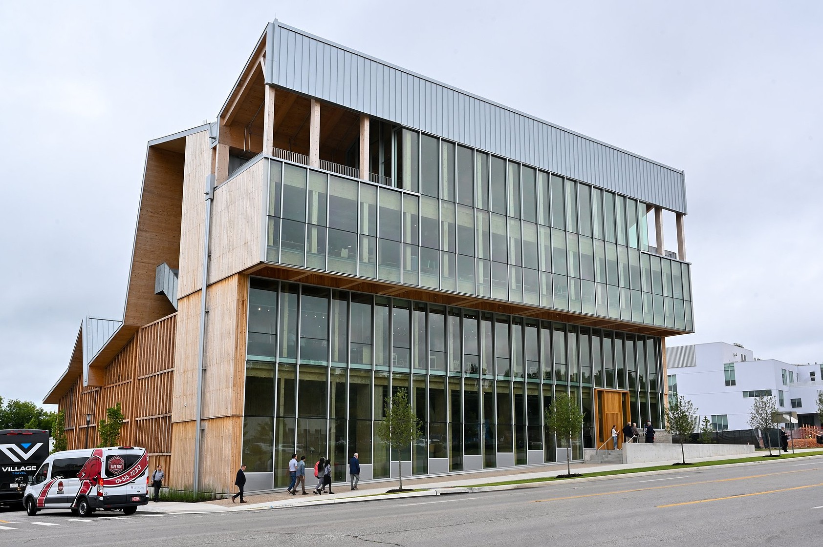 UA’s new Anthony Timberlands Center a model of timber construction ...