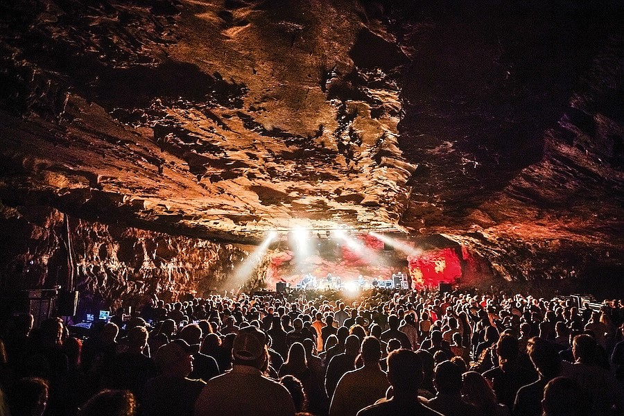 The-Caverns_DSC_1301_by-Keith-Griner_t1200.jpg ...