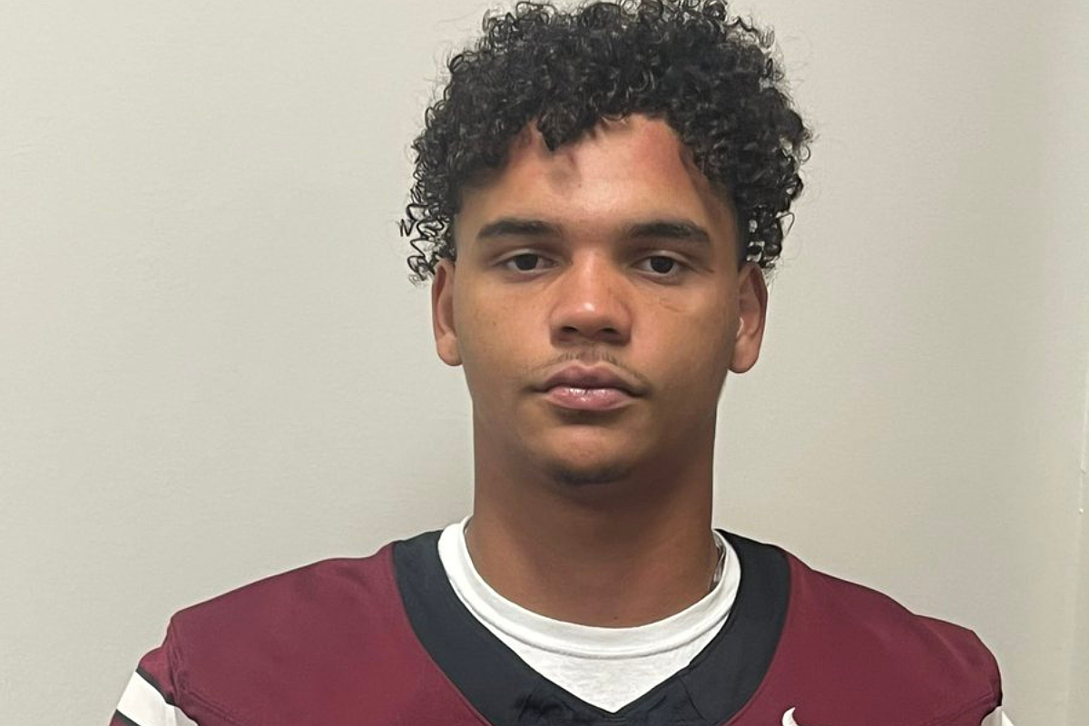 UNDER THE RADAR: '27 Crossett LB/WR Charles Moore Jr. | The Arkansas ...