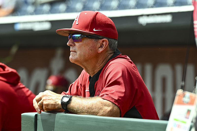 VIDEO: Arkansas baseball coach Dave Van Horn previews 2025 fall ...
