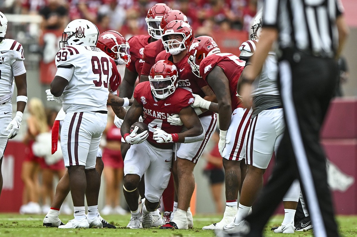 Razorbacks’ run game poses issue for Red Wolves’ front 7 | The Arkansas ...