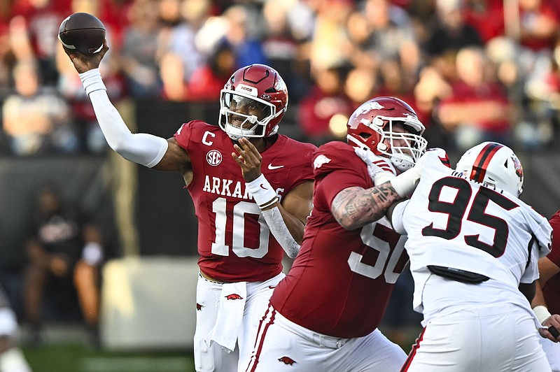 Notable stats, PFF grades from Arkansas football's Week 2 win over ...