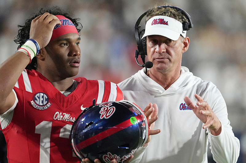 Arkansas football preparing for Ole Miss QB uncertainty with Austin ...