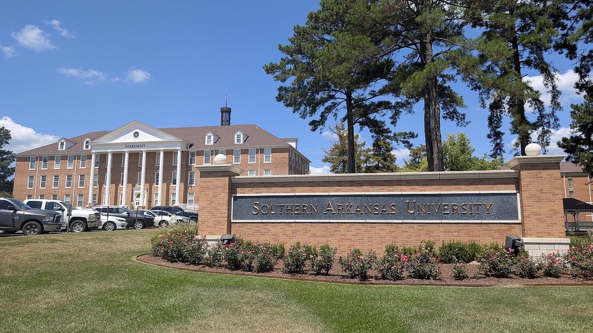 Southern Arkansas University's undergrad enrollment increases, while ...