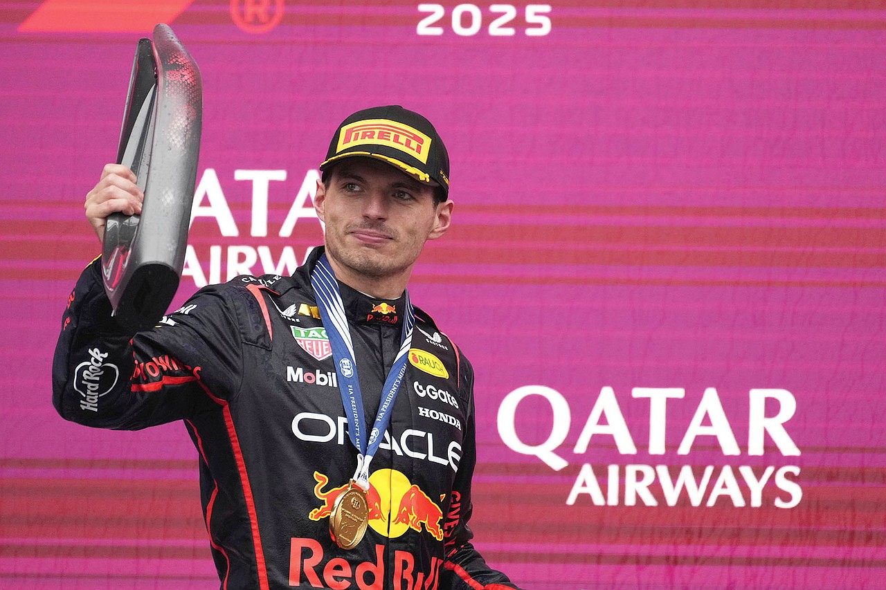 Verstappen wins Azerbaijan Grand Prix after Piastri crashes on first lap | Jefferson City News ...
