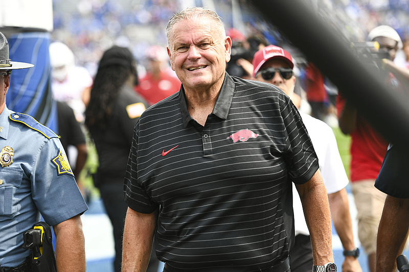 VIDEO: Arkansas football coach Sam Pittman previews Notre Dame game ...