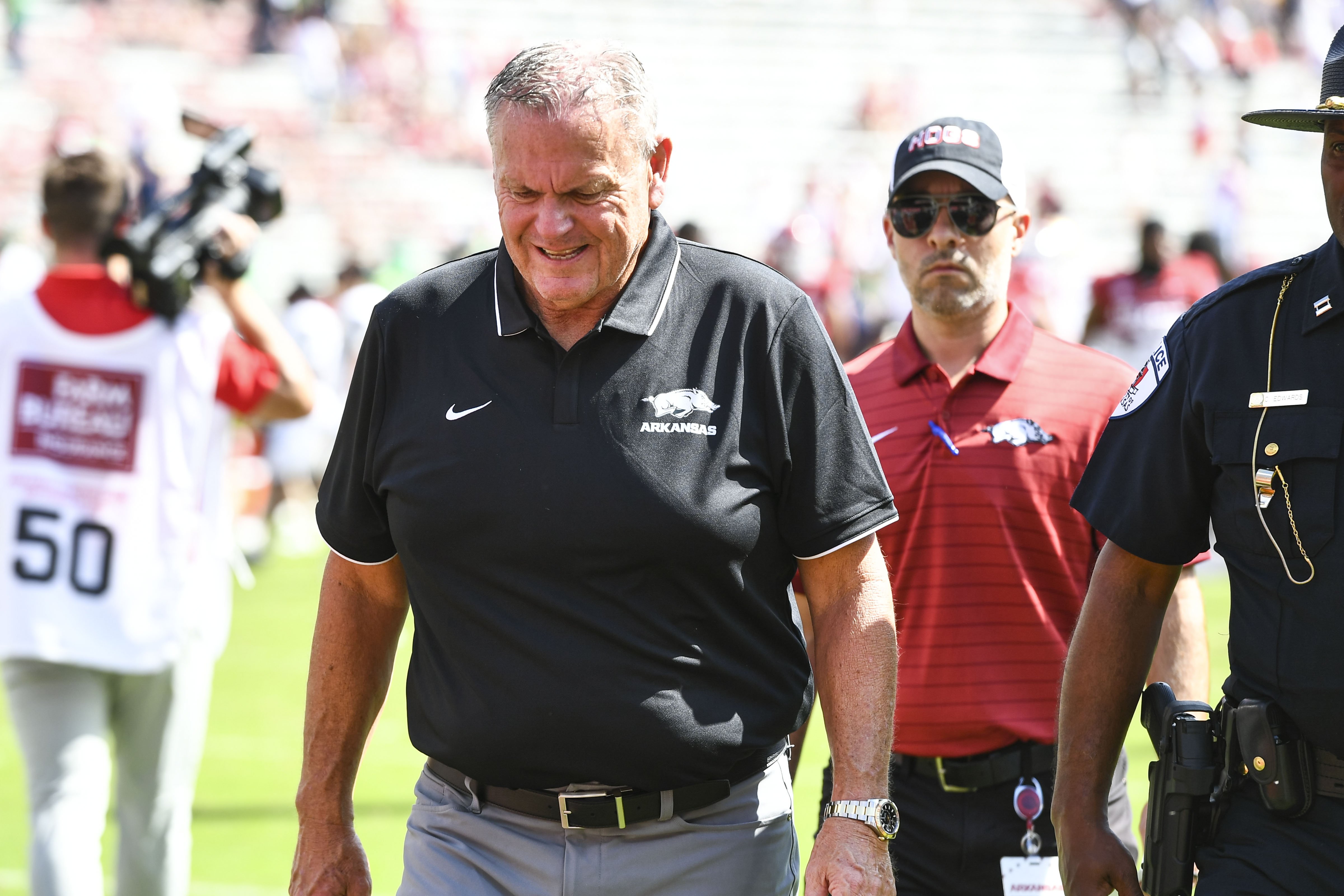 Arkansas football fires coach Sam Pittman, promotes Bobby Petrino to ...