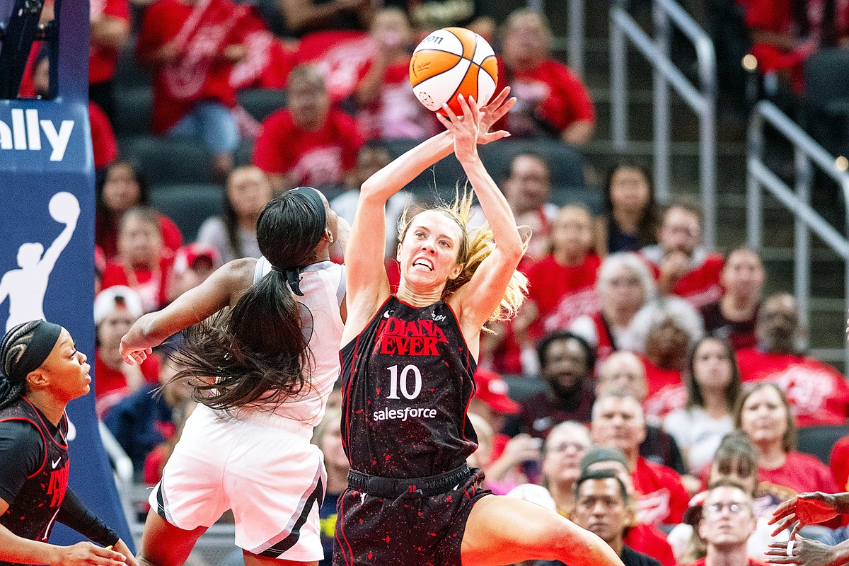 WNBA Capsules: Mercury erase 13-point deficit, clinch Finals berth with ...