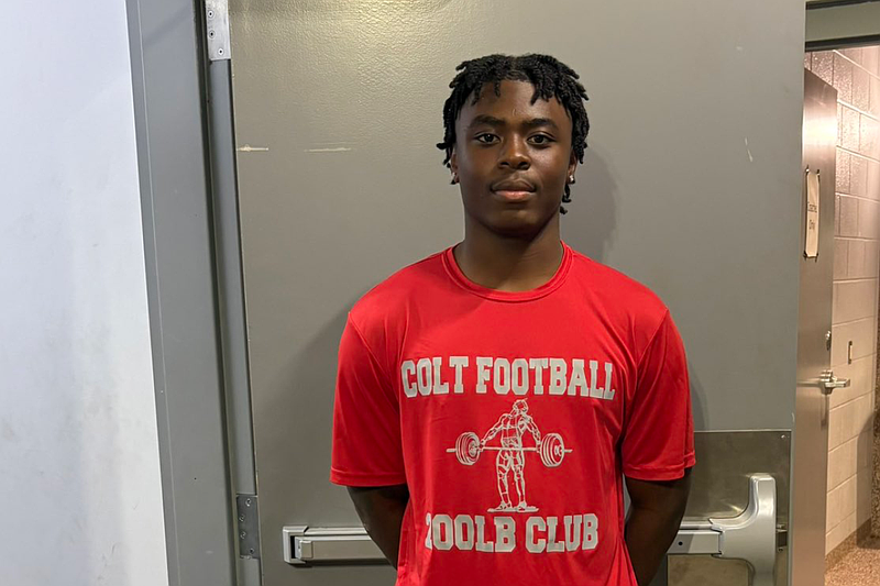 UNDER THE RADAR: Rivercrest '26 ATH Jayden Young | Whole Hog Sports