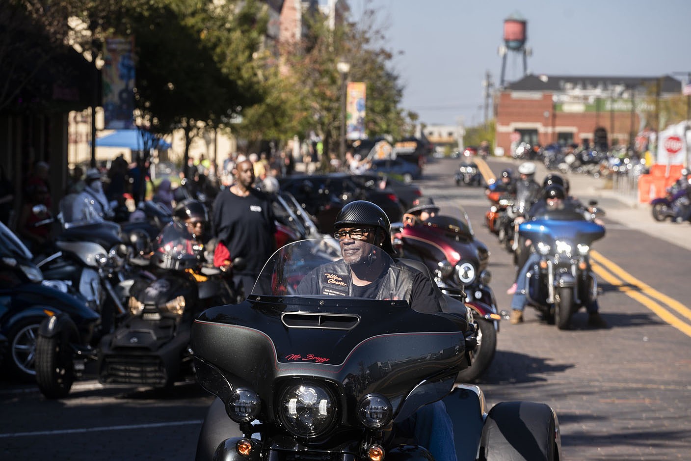 Bikes, Blues & BBQ rolling strong in downtown Rogers three days in ...