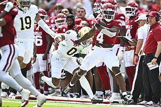 Going halvsies: Hogs not sharing same output after halftime | The ...