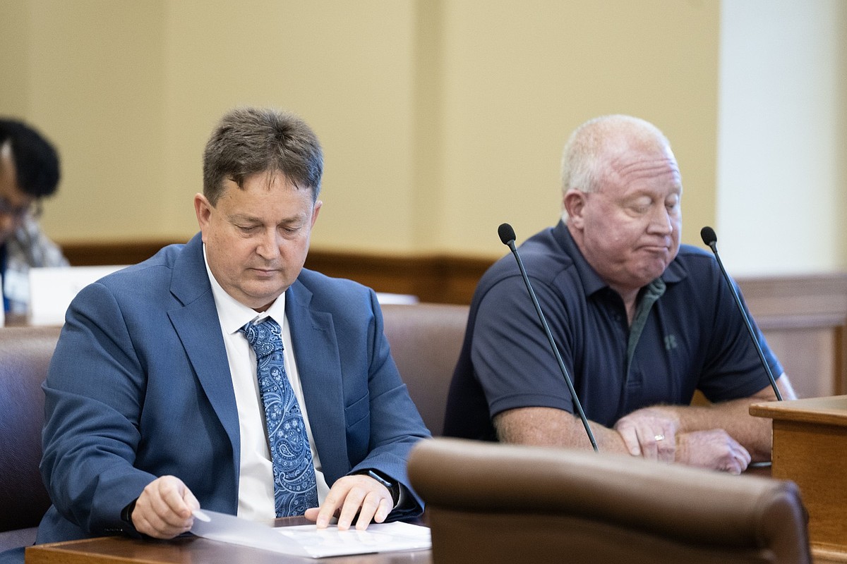 Auditor cites legal concerns from Mammoth Spring School Board’s ...