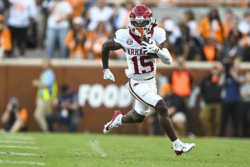 Notable stats, PFF grades from Arkansas football's Week 7 loss at ...
