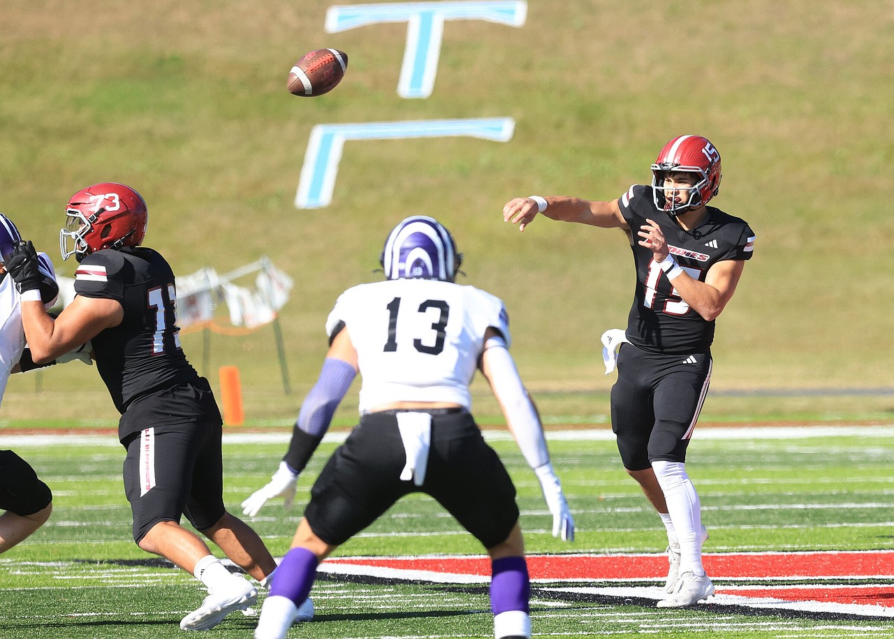 GAC report: Bisons, Riders in contention | Northwest Arkansas Democrat-Gazette