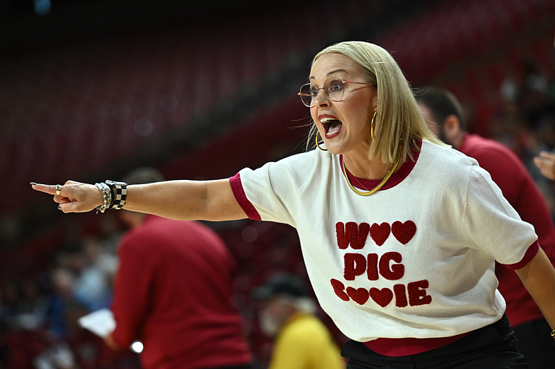 Arkansas women's basketball opens Kelsi Musick era with exhibition rout ...