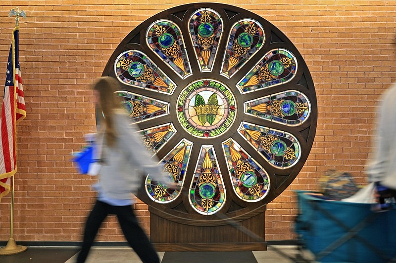 Little Rock church to dedicate restored 100-year-old stained-glass ...