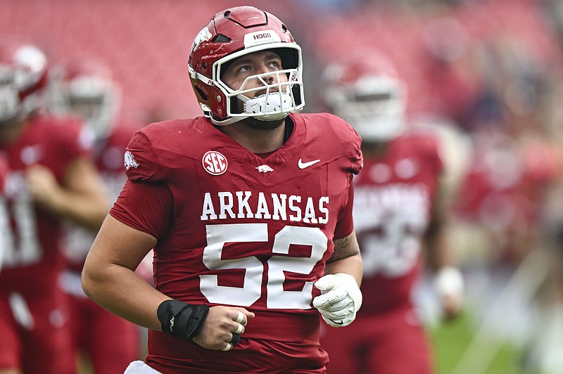 Arkansas football notebook: Bobby Petrino gives offensive line injury ...