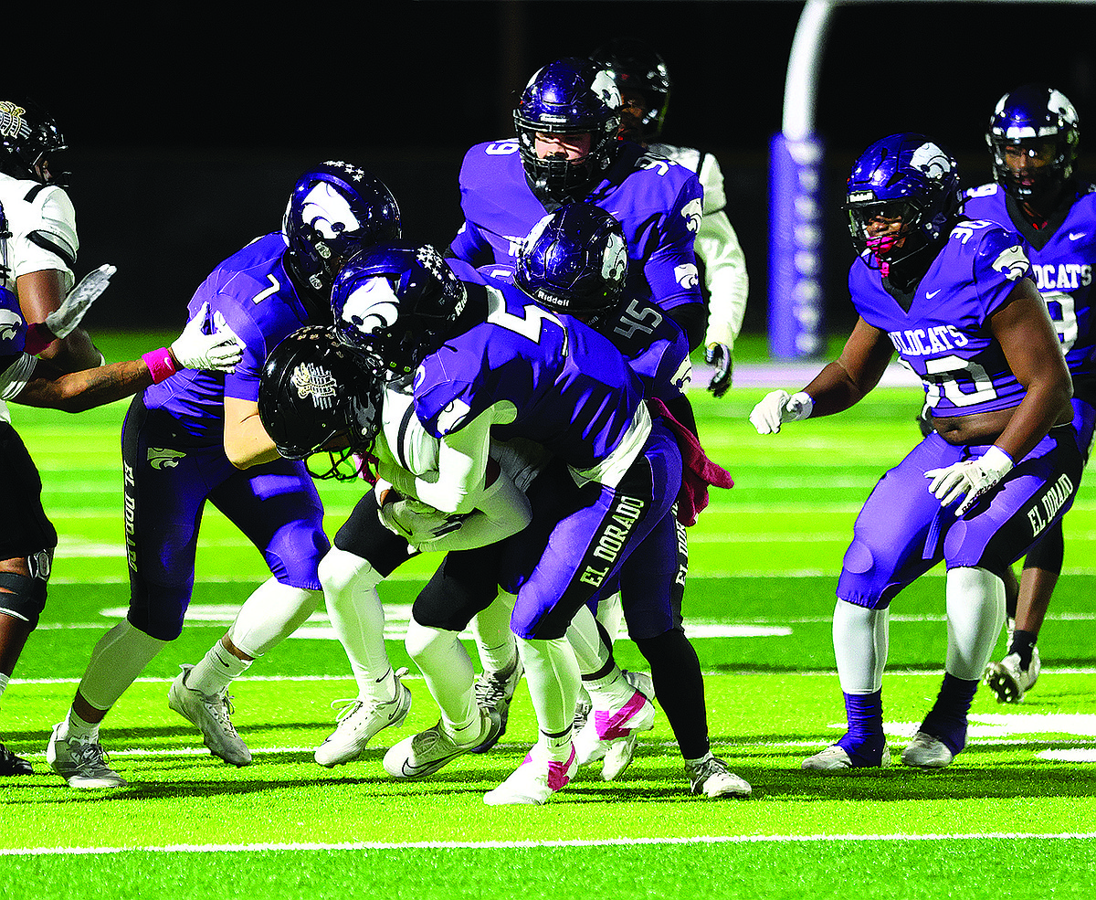 Prep Football: All three phases productive for Wildcats | El Dorado News
