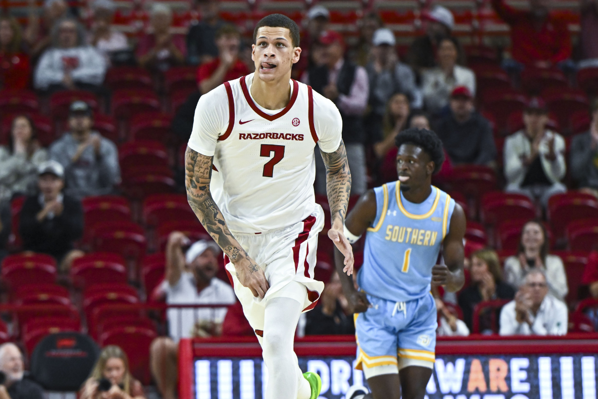 Arkansas basketball's Trevon Brazile shows growth, potential with ...
