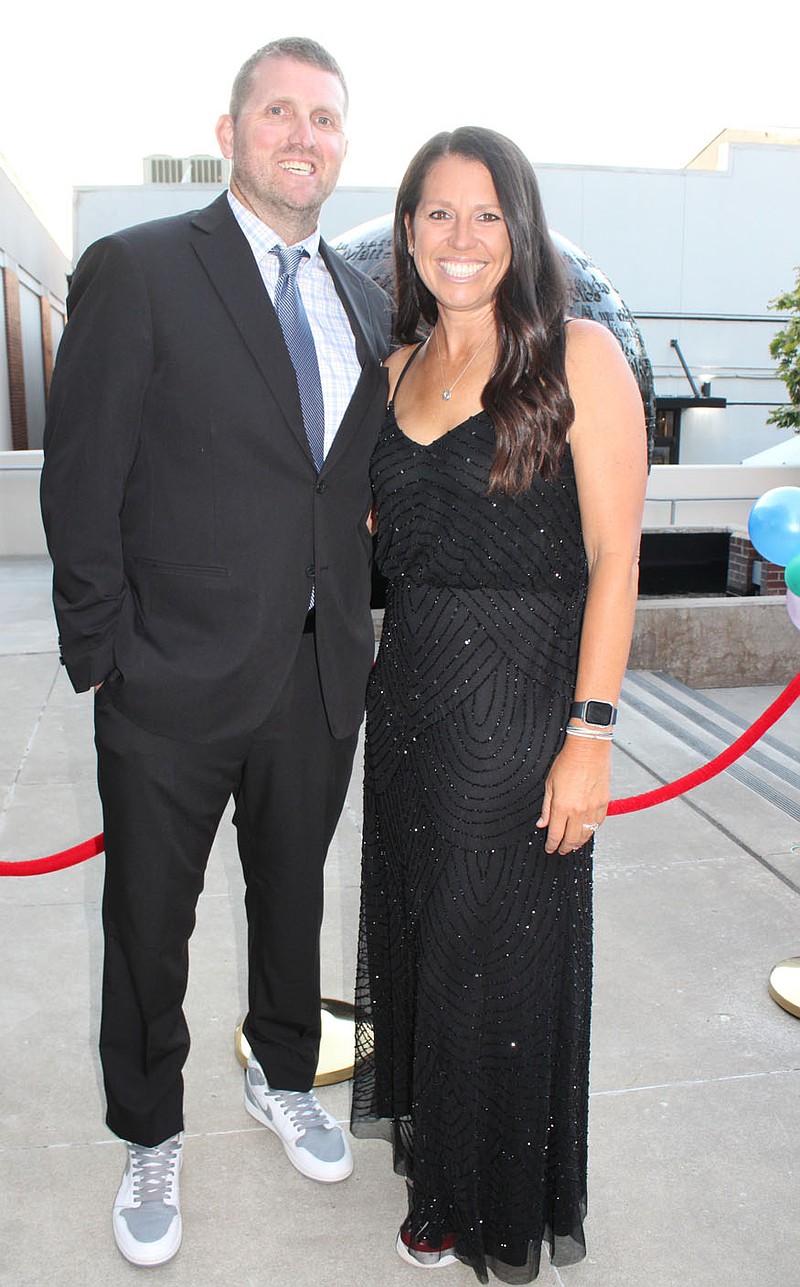 Razorbacks rally for Suits & Sneakers: Benefit supports cancer patients ...