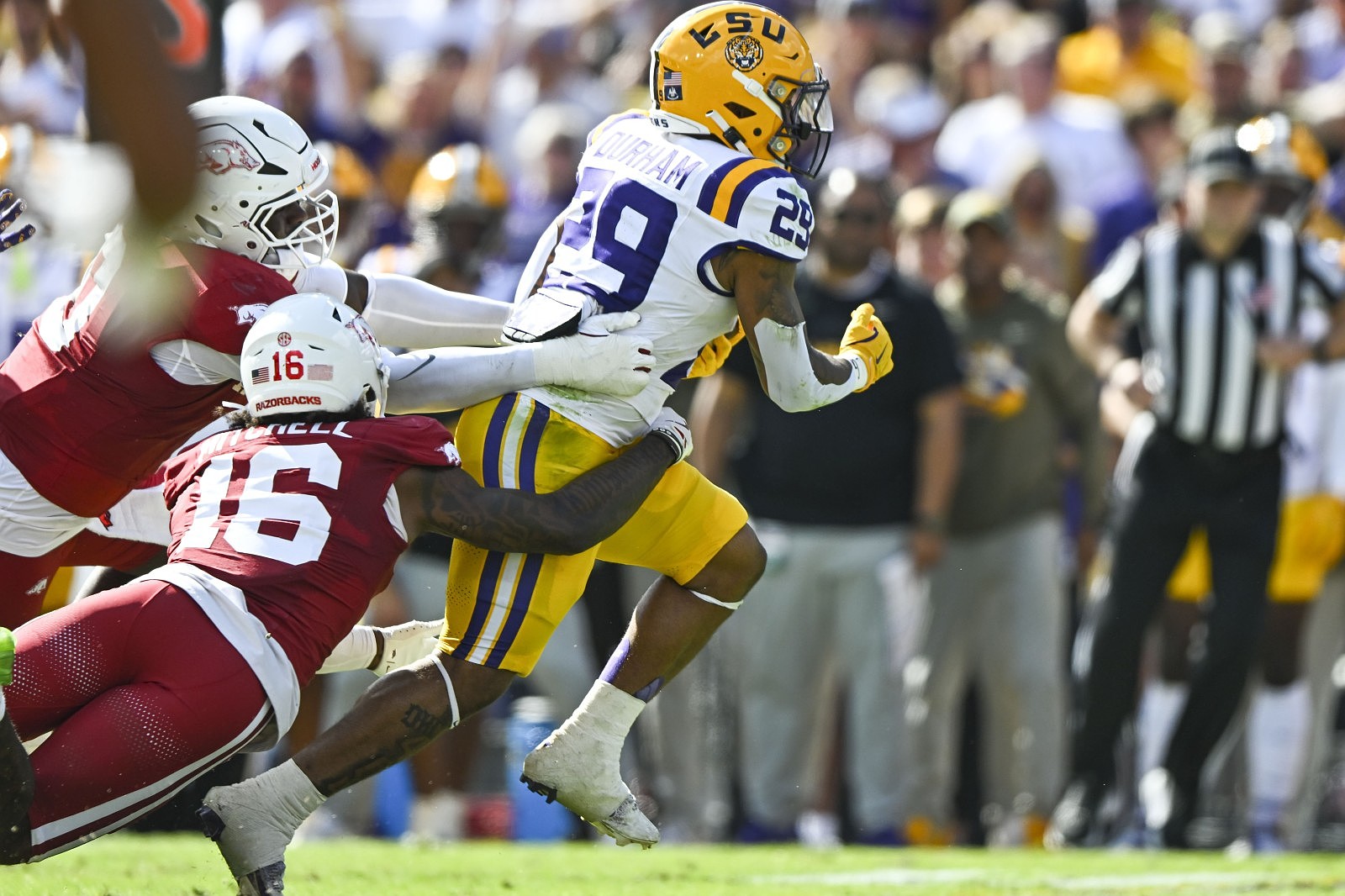 Again and again: LSU hands Arkansas Razorbacks eighth consecutive loss ...