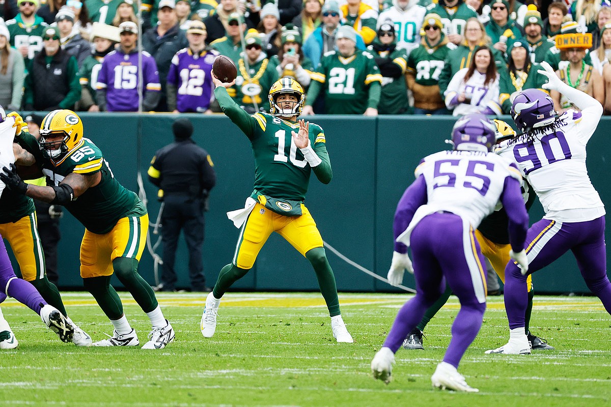 Lions, Packers kick off holiday tripleheader with high-stakes game in ...