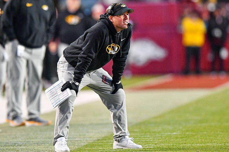 Q&A: St. Louis Post-Dispatch reporter Eli Hoff talks Arkansas-Missouri ...