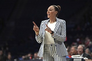 ‘Underqualified’ dig follows SMU coach | The Arkansas Democrat-Gazette ...