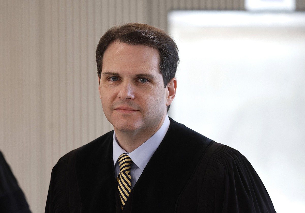 Republican Party of Arkansas endorses Bronni for state Supreme Court ...