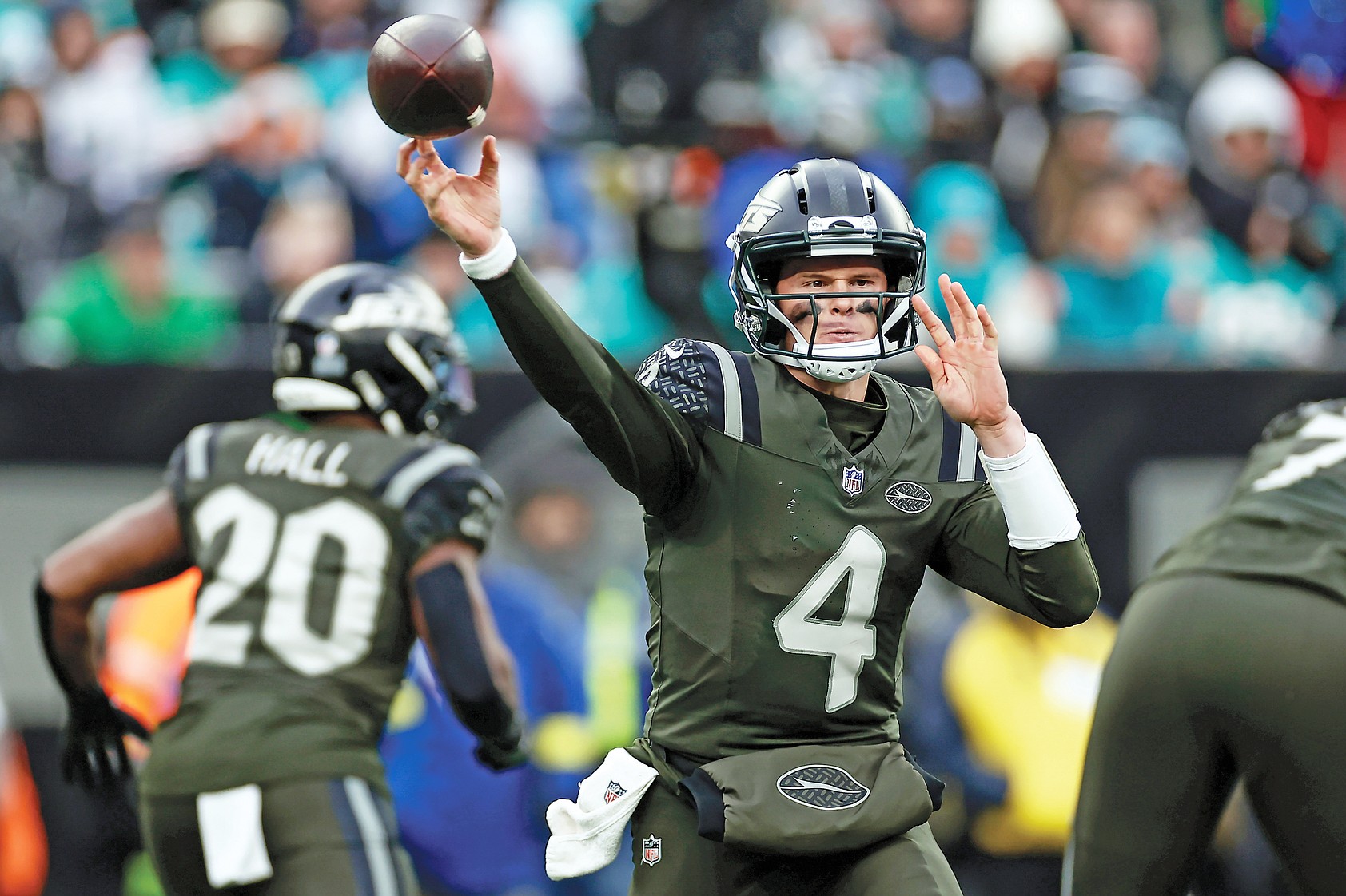 NFL Capsules: Allen’s four TDs and Benford’s pick-6 lead Bills in 39-34 ...