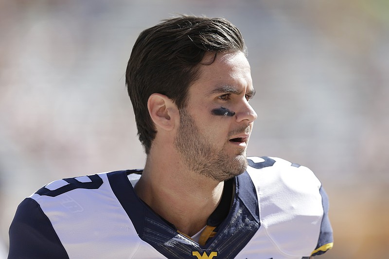 Report: Arkansas football expected to hire Jacksonville State QBs coach ...