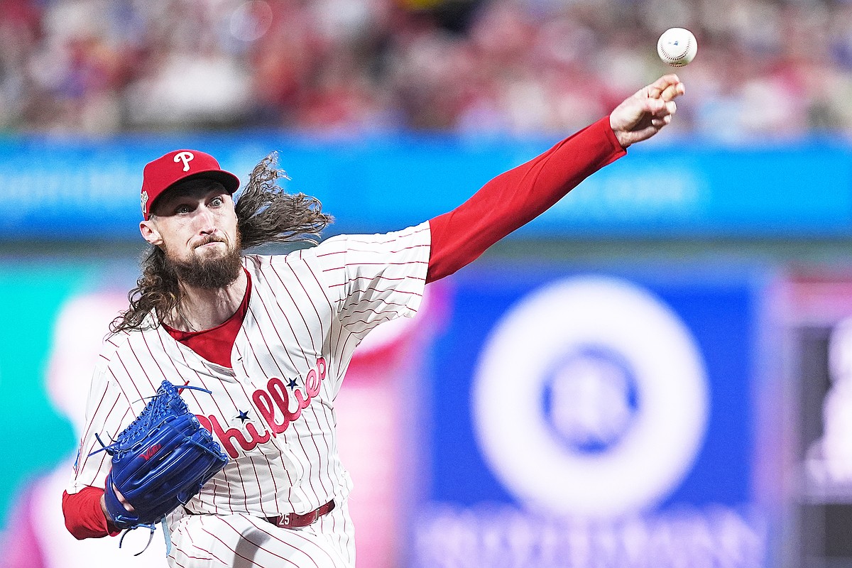 Royals reunite with Strahm in trade with Phillies | Jefferson City News Tribune