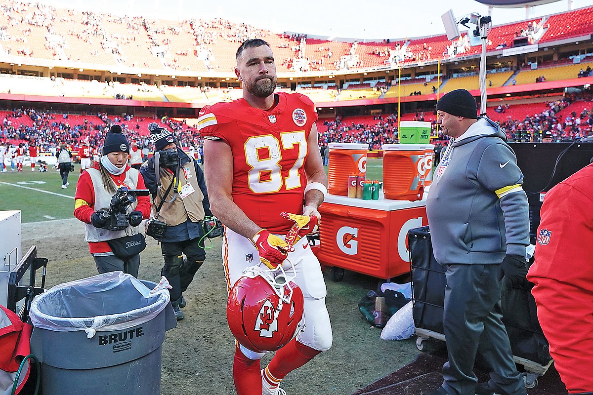 Chiefs are in rare position of playing for pride down the stretch ...